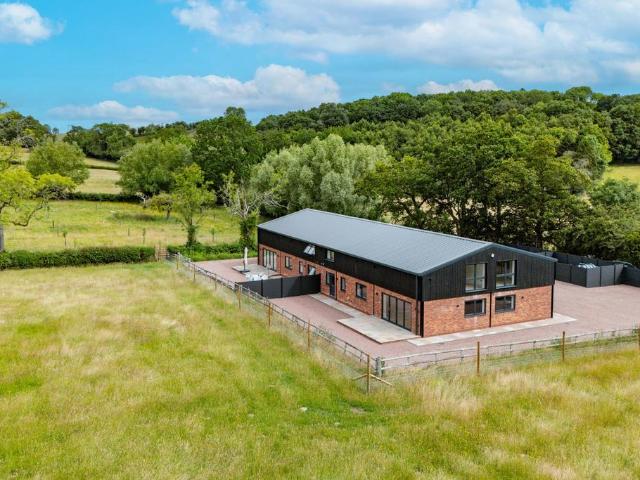 4 bedroom property for sale