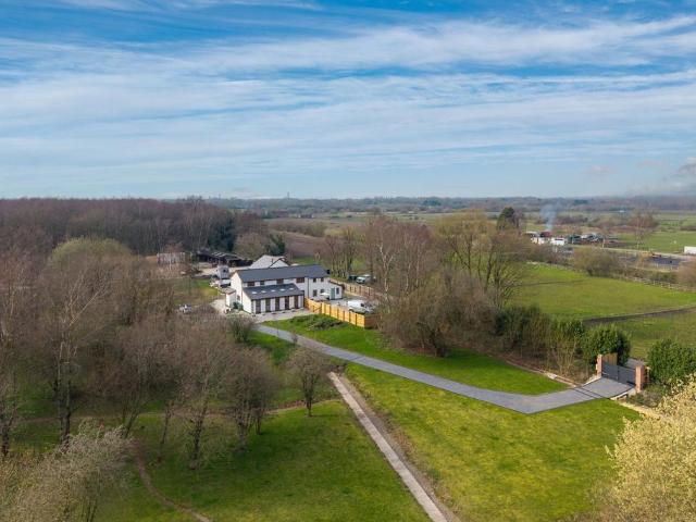 4 bedroom property for sale