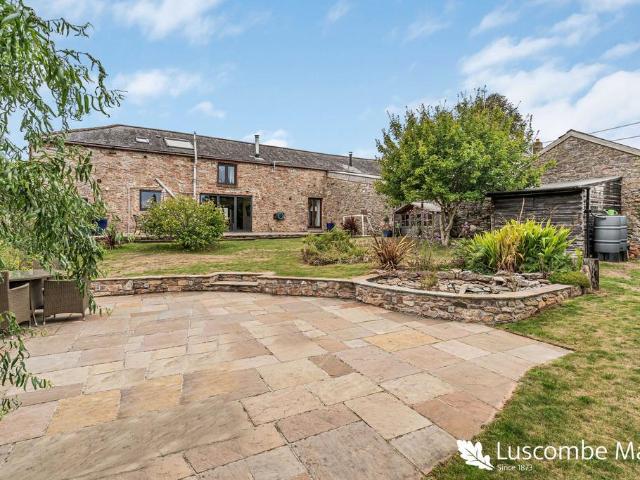 4 bedroom property for sale