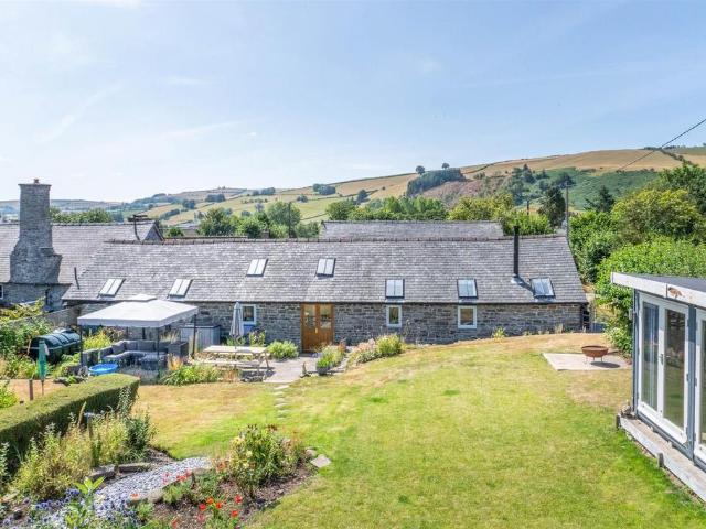 4 bedroom property for sale