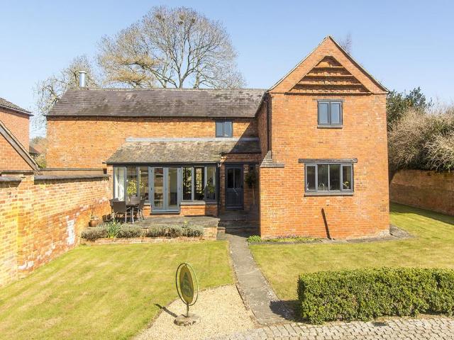 4 bedroom property for sale