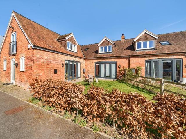 4 bedroom property for sale