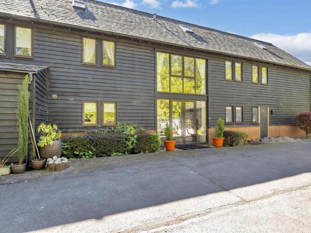 4 bedroom property for sale