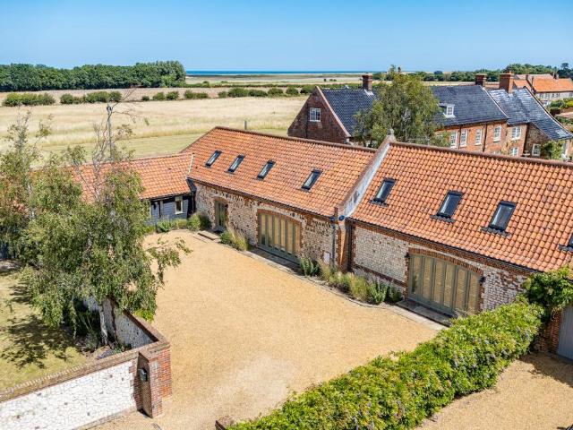 4 bedroom property for sale