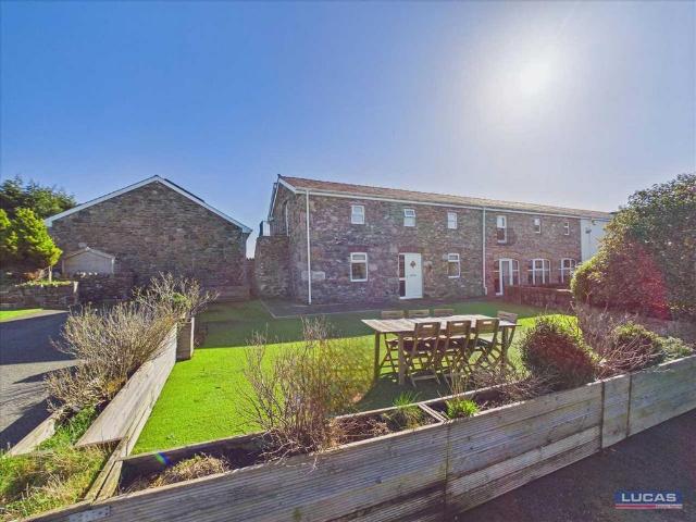4 bedroom property for sale