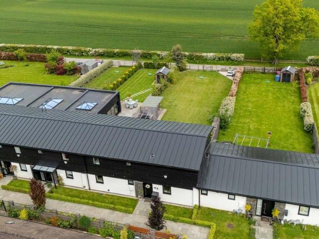 4 bedroom property for sale