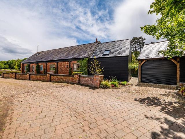 4 bedroom property for sale
