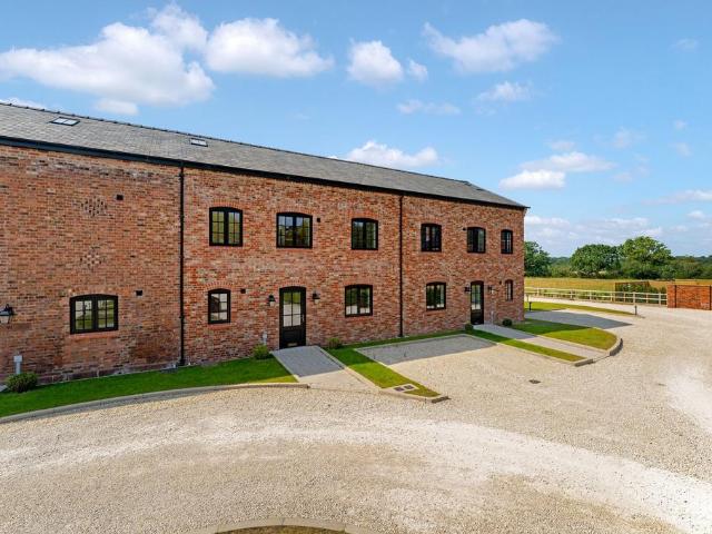 4 bedroom property for sale