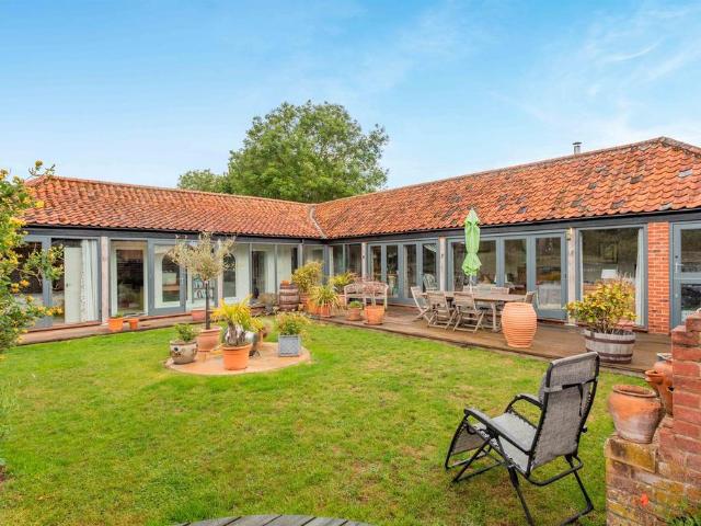 4 bedroom property for sale