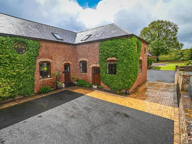 4 bedroom property for sale