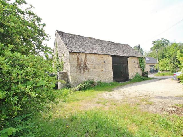 4 bedroom property for sale