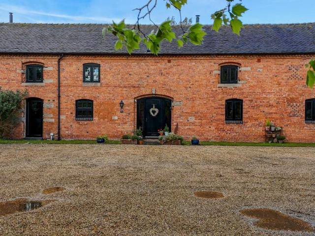 4 bedroom property for sale