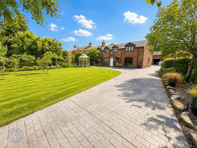 4 bedroom property for sale