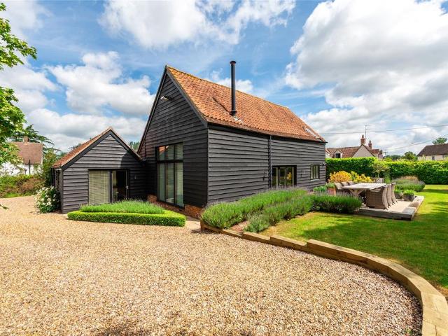 4 bedroom property for sale