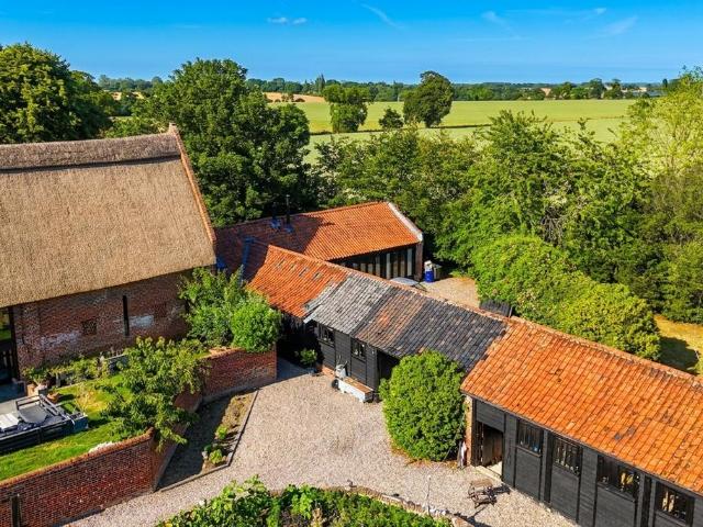 4 bedroom property for sale