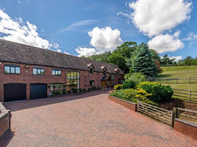 4 bedroom property for sale