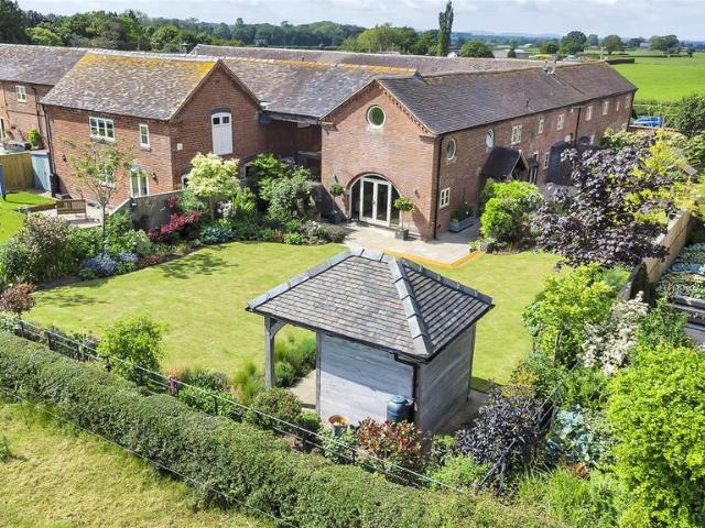 4 bedroom property for sale