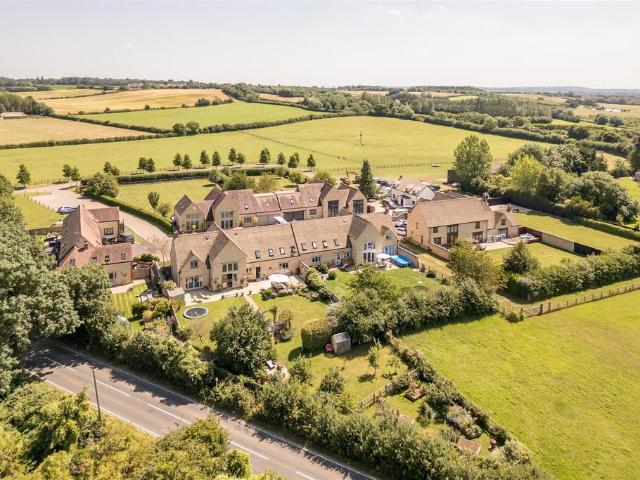 4 bedroom property for sale