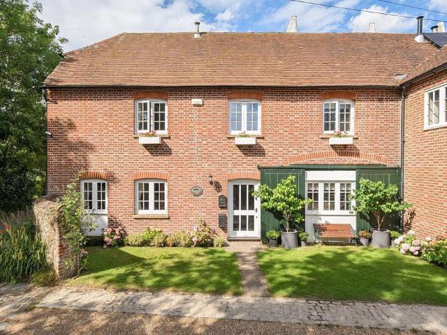 4 bedroom property for sale