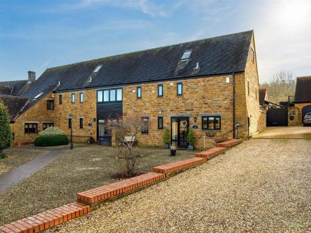 4 bedroom property for sale