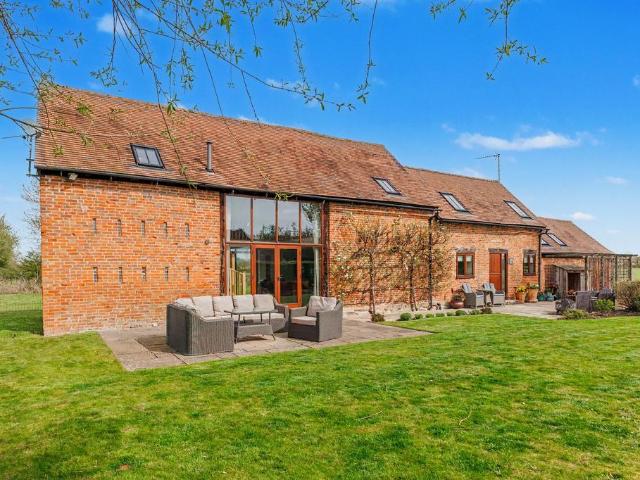 4 bedroom property for sale