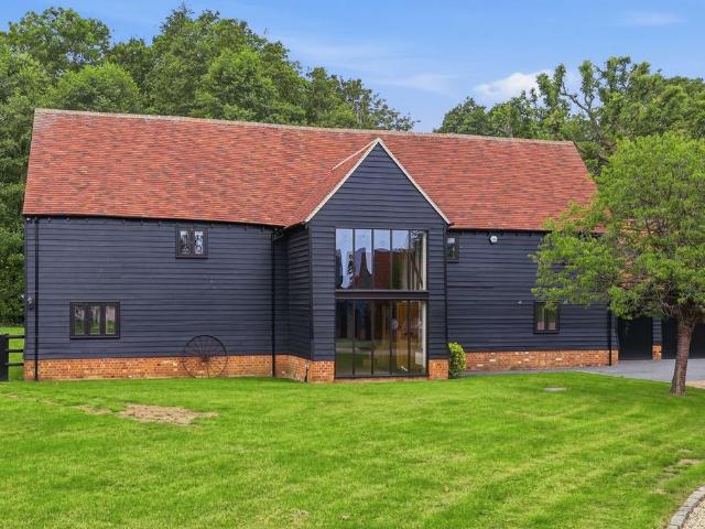 4 bedroom property for sale