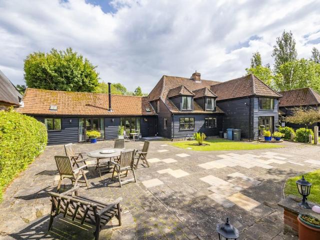 4 bedroom property for sale