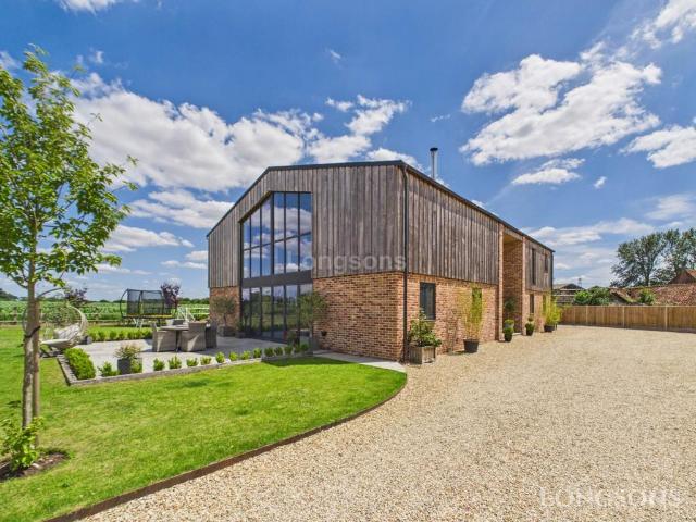 4 bedroom property for sale