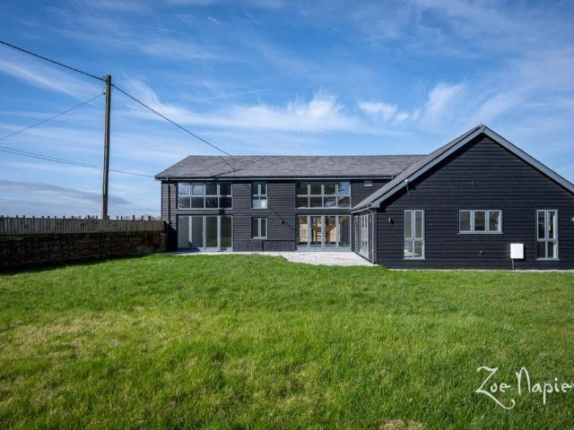 4 bedroom property for sale