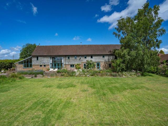 4 bedroom property for sale