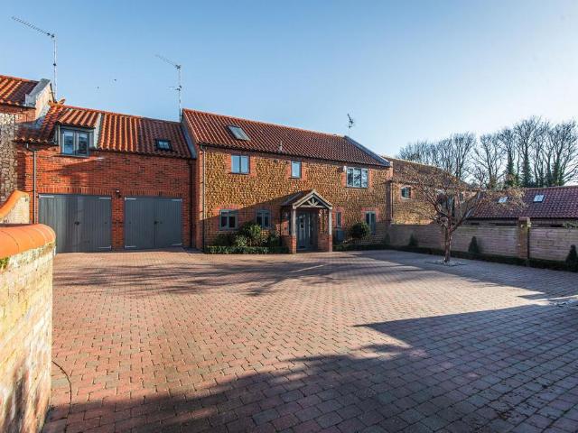 4 bedroom property for sale
