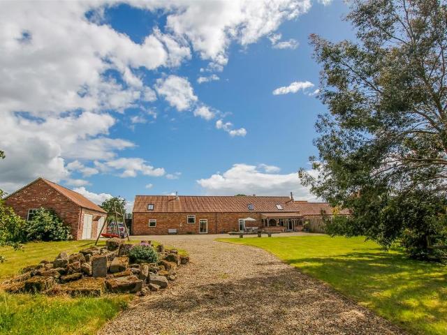 4 bedroom property for sale