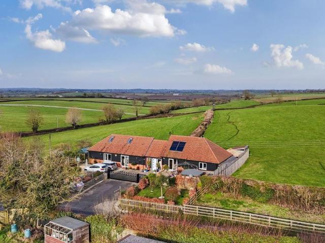 4 bedroom property for sale