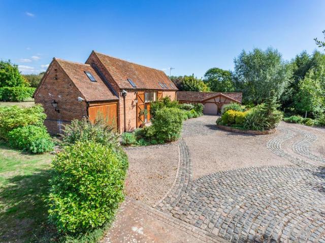 4 bedroom property for sale