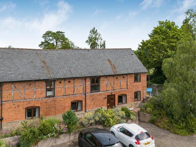 4 bedroom property for sale