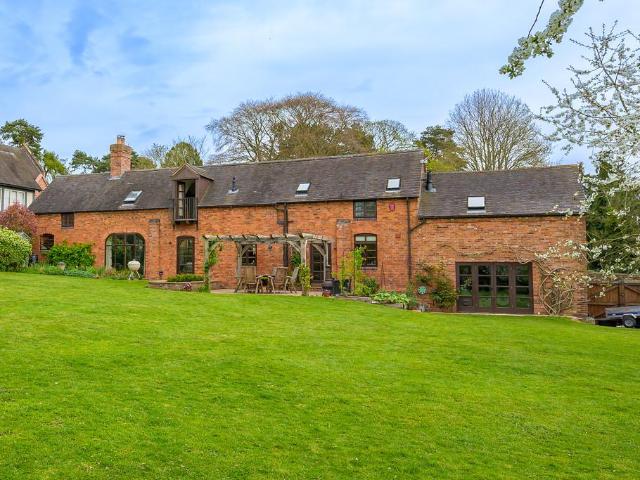 4 bedroom property for sale