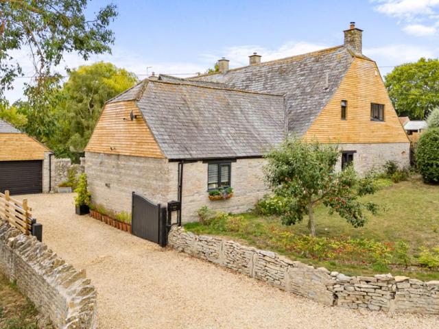 4 bedroom property for sale