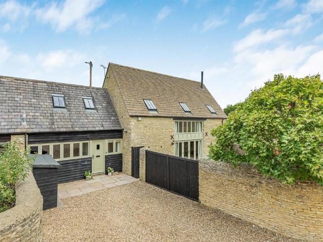 4 bedroom property for sale