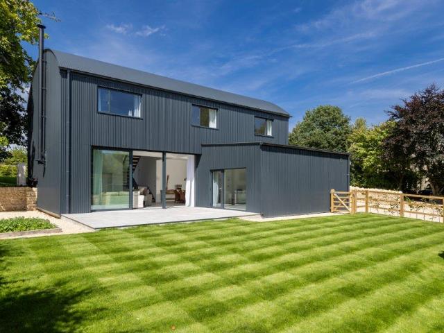 4 bedroom property for sale