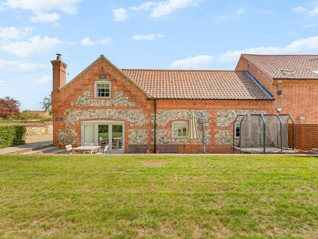 4 bedroom property for sale