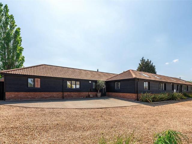 4 bedroom property for sale