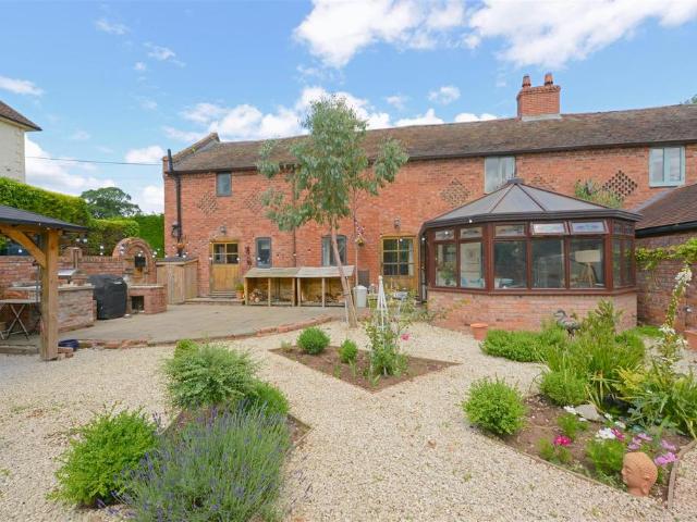 4 bedroom property for sale