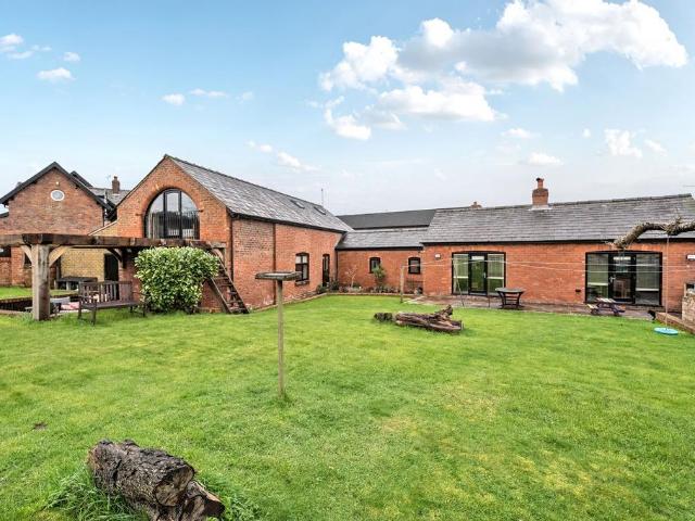 4 bedroom property for sale