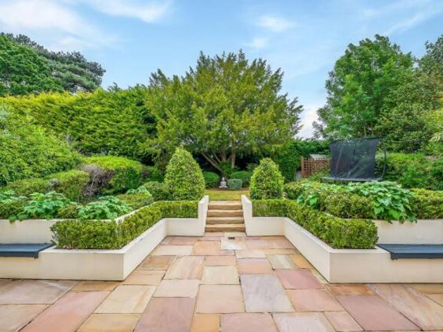 4 bedroom property for sale in Highfield Road, Bromley, BR1