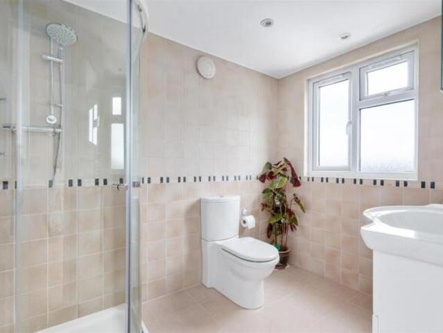 4 bedroom property for sale in Hillfield Avenue, Morden, SM4