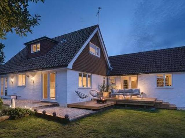 4 bedroom property for sale in Ludshott Grove Headley Down Bordon GU35 GU35