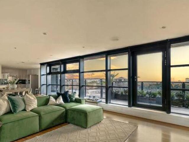 4 Bedroom Property For Sale In St Johns Wood, London