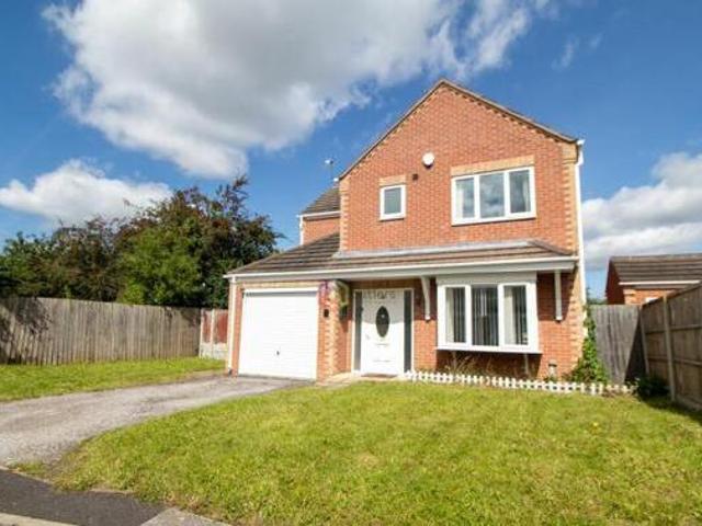 4 Bedroom Property For Sale In Staveley
