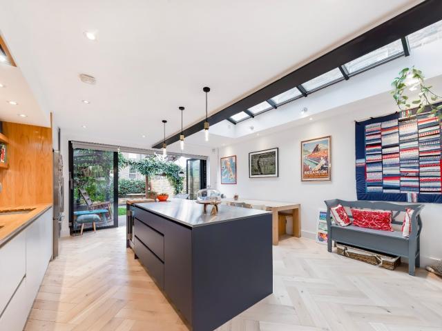 4 bedroom property in Countess Road, London, NW5 £7,000 pcm | Chestertons