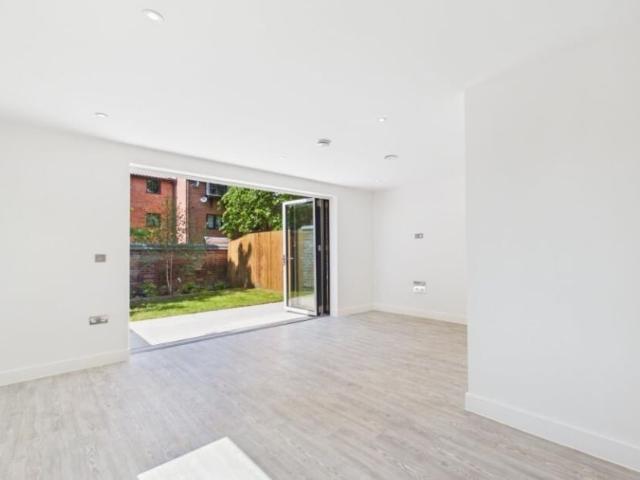 4 bedroom property in Cowan Gardens, North Gate Park, London, N15 £3,500 pcm | Chestertons